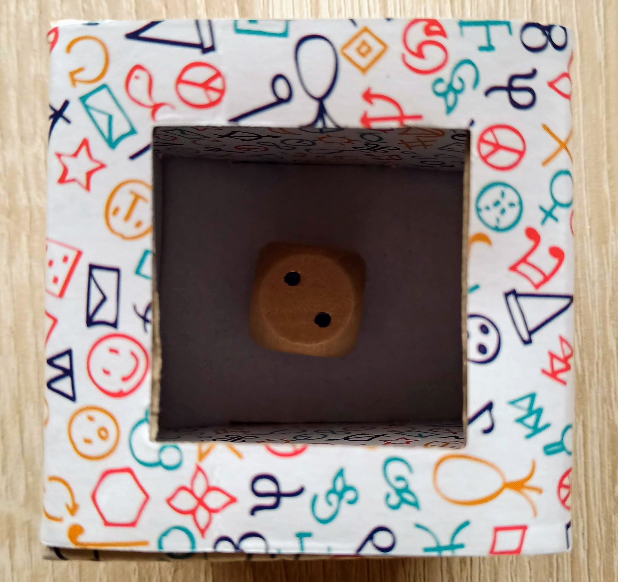 Palm Reader : Le téléphone arabe avec les mains – LudiDice