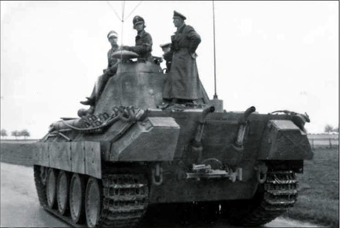Is Das Werk's Panther A early/mid suitable for a 12th SS Panther in ...