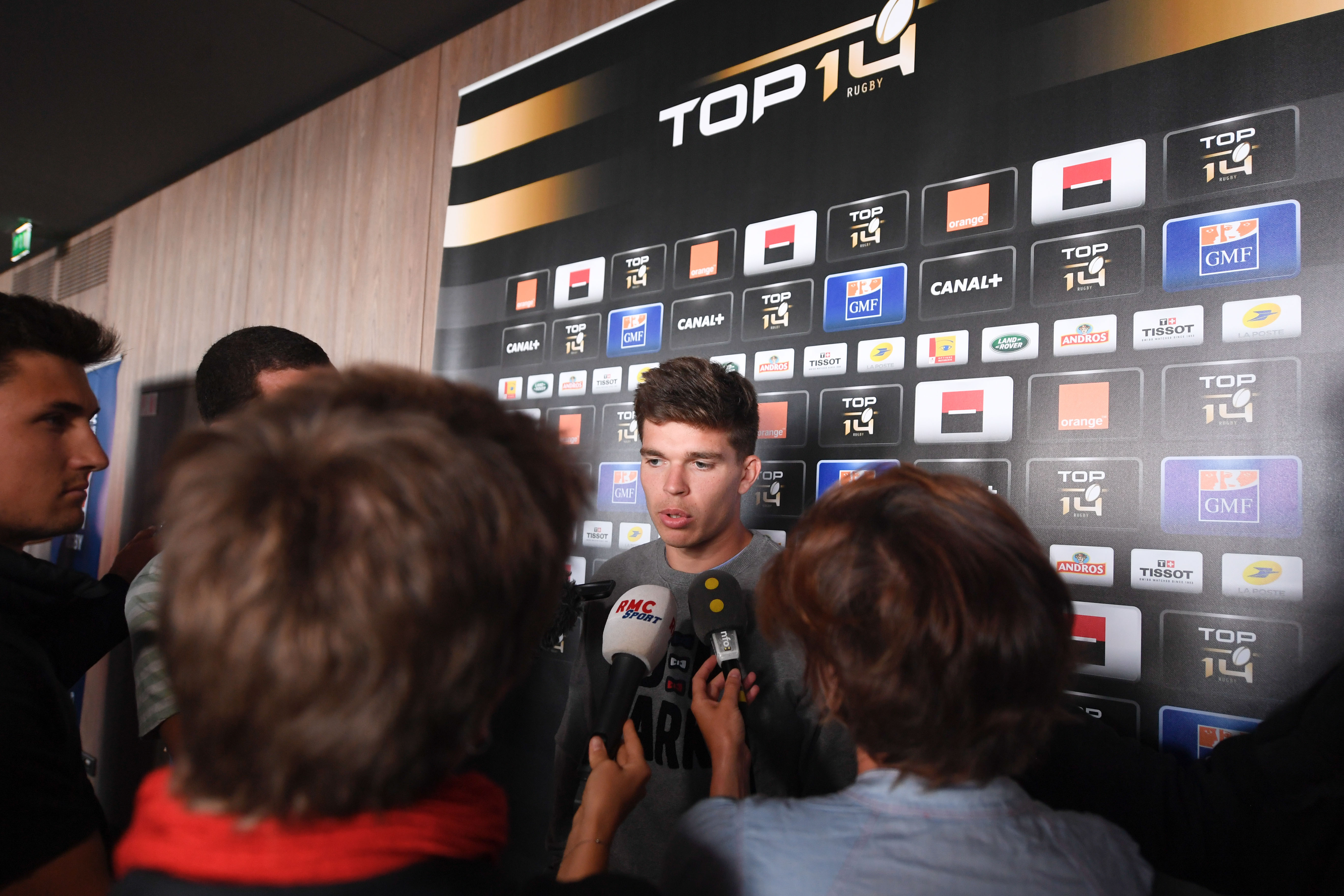 Assistez aux coulisses de la conférence de presse de rentrée ! | Top 14 - Site Officiel