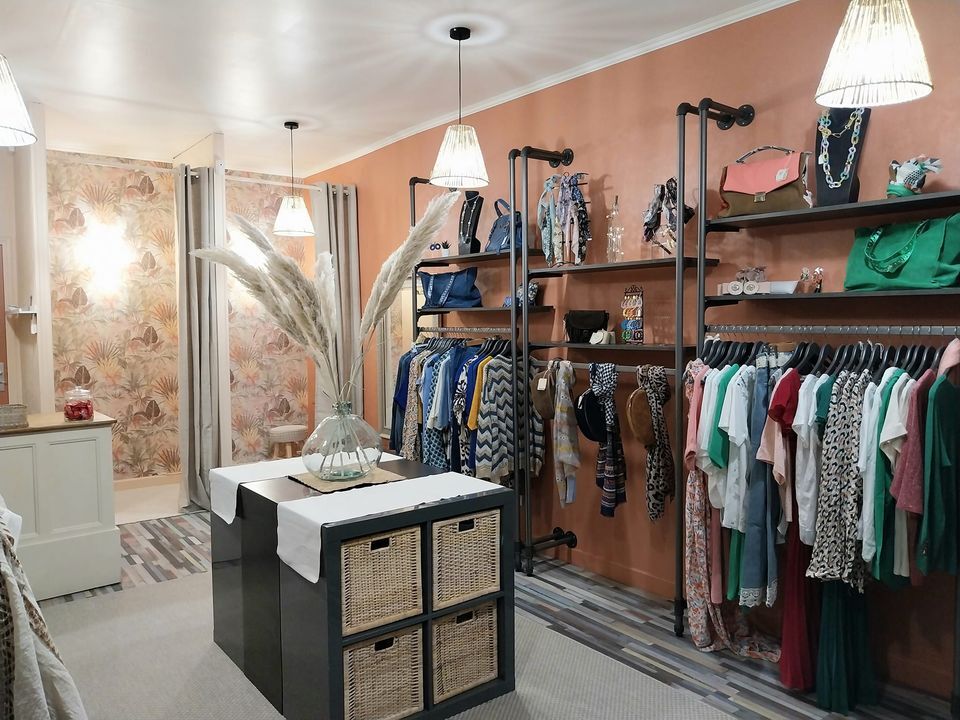 Carnets de notes : Côté-dressing La réouverture ce jeudi 10 août De ...