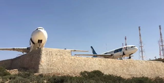 Agadir : Installation des avion-restaurants au parc Dainaland - Algerie ...