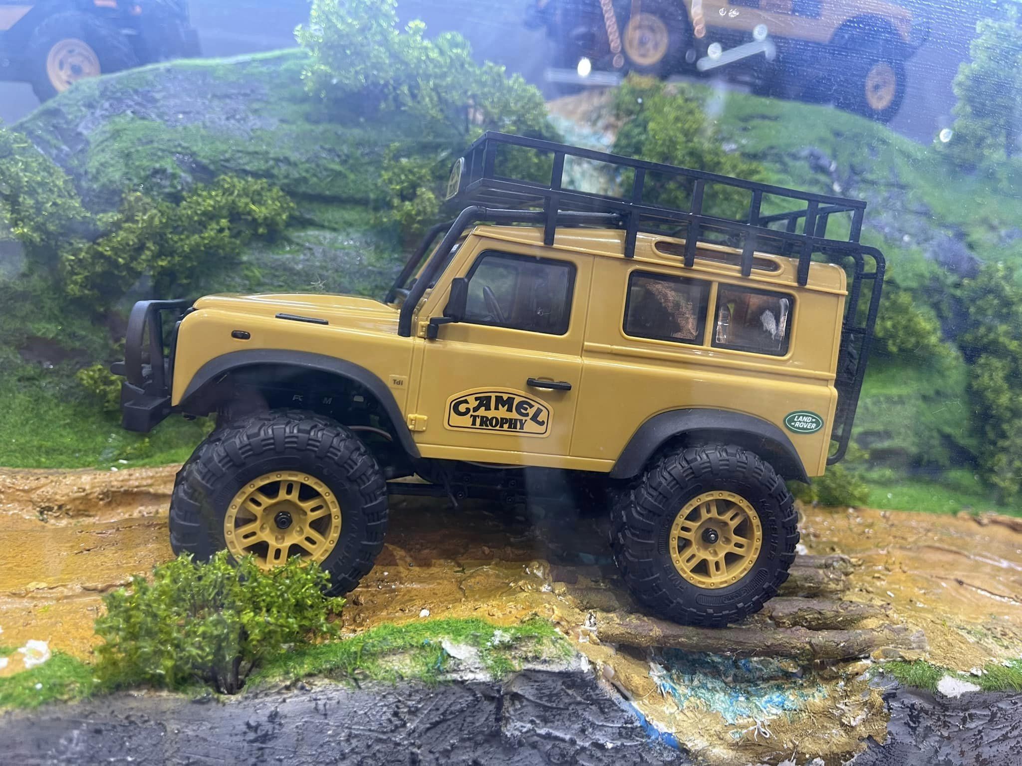 Futur FMS FCX24M Land Rover Camel Trophy | Rccrawler France Forum