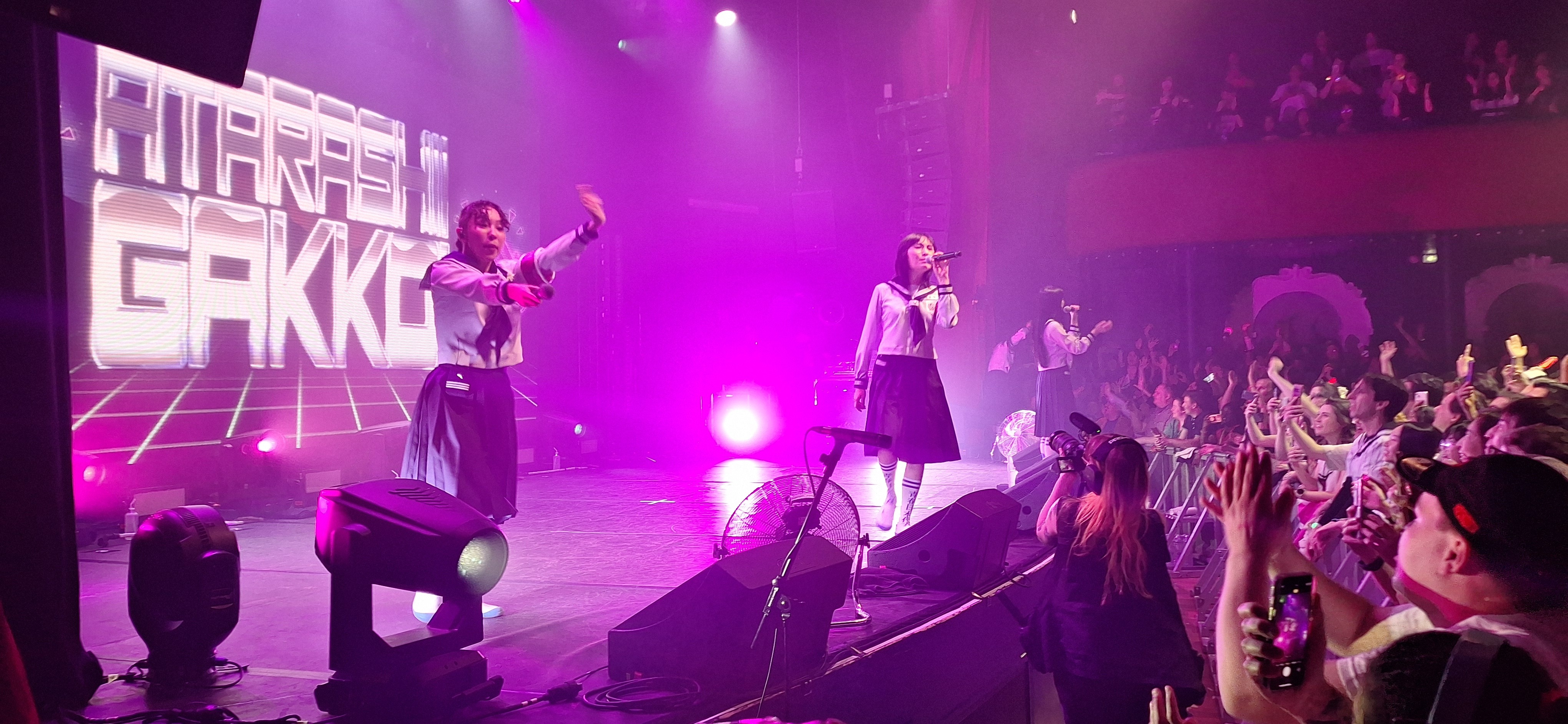 ATARASHII GAKKO ! - A G ! CALLING WORLD TOUR Pt I - BATACLAN - Paris - 05/06/2024 [Chronique ...