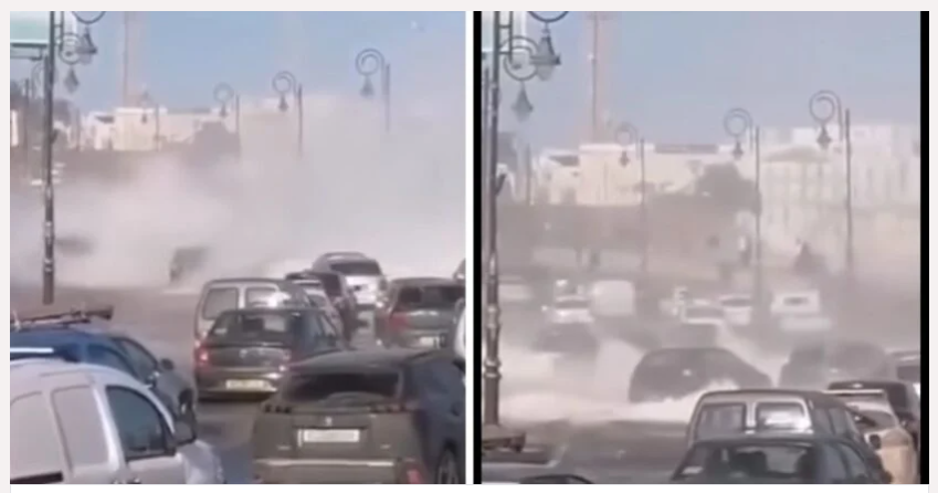 Alger : Des vagues géantes emportent des voitures et inondent la route ...
