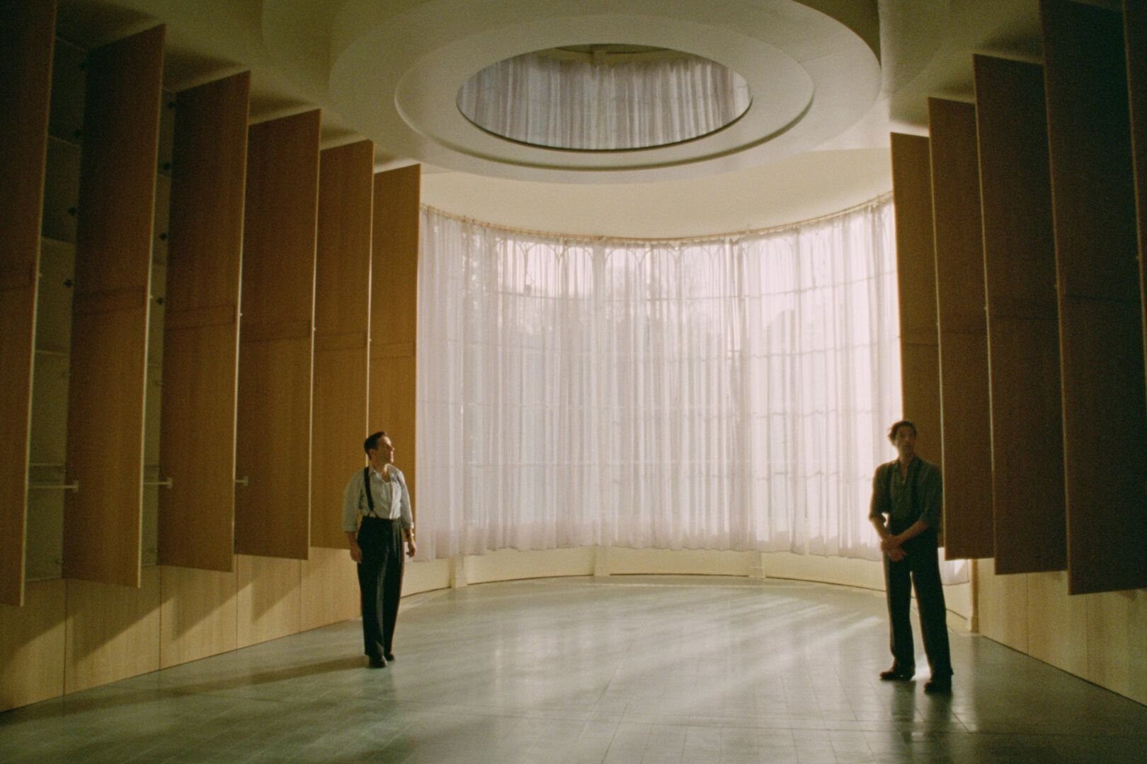 THE BRUTALIST de Brady Corbet [Critique Ciné] - Freakin' Geek